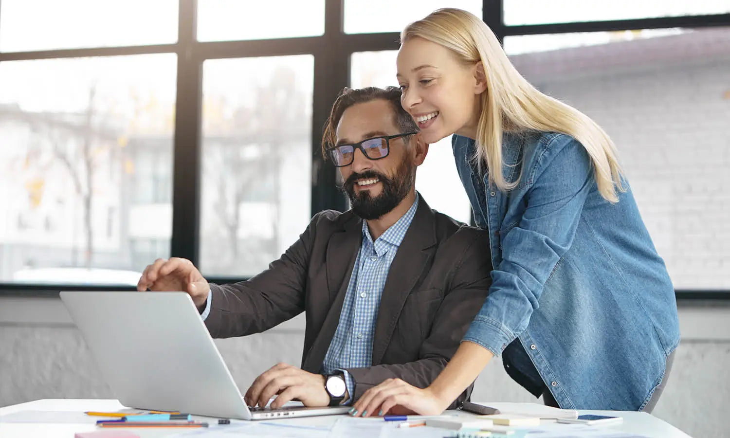 How Much Does It Cost To Start A Graphic Design Business