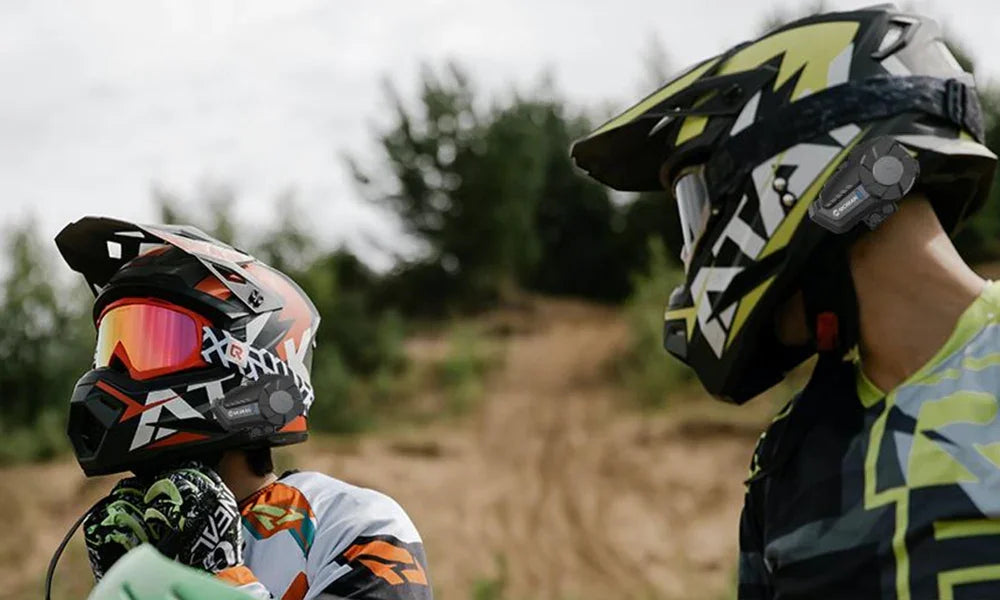 The Ultimate Guide to Choosing A Motorcycle Intercom for Your Rides